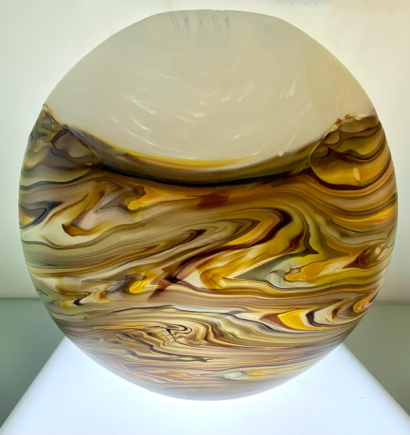 Ebb & Flow Large 11062 | Lynden Over | NZ Glass Art | Lava Glass
